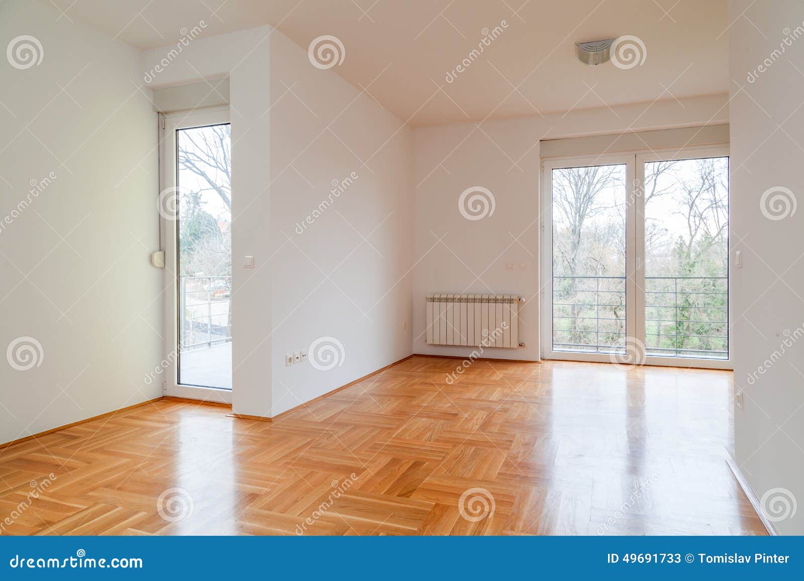 Empty room in modern house stock image. Image of wall - 49691733