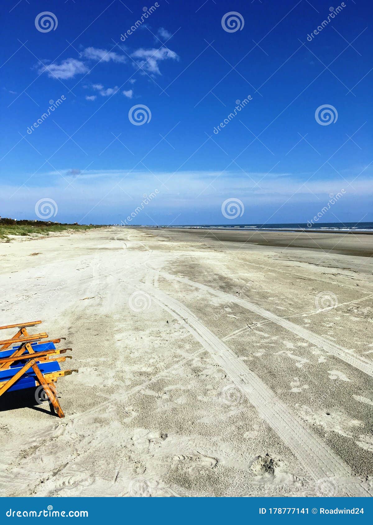 Empty beach in Australia stock image. Image of clouds - 178777141