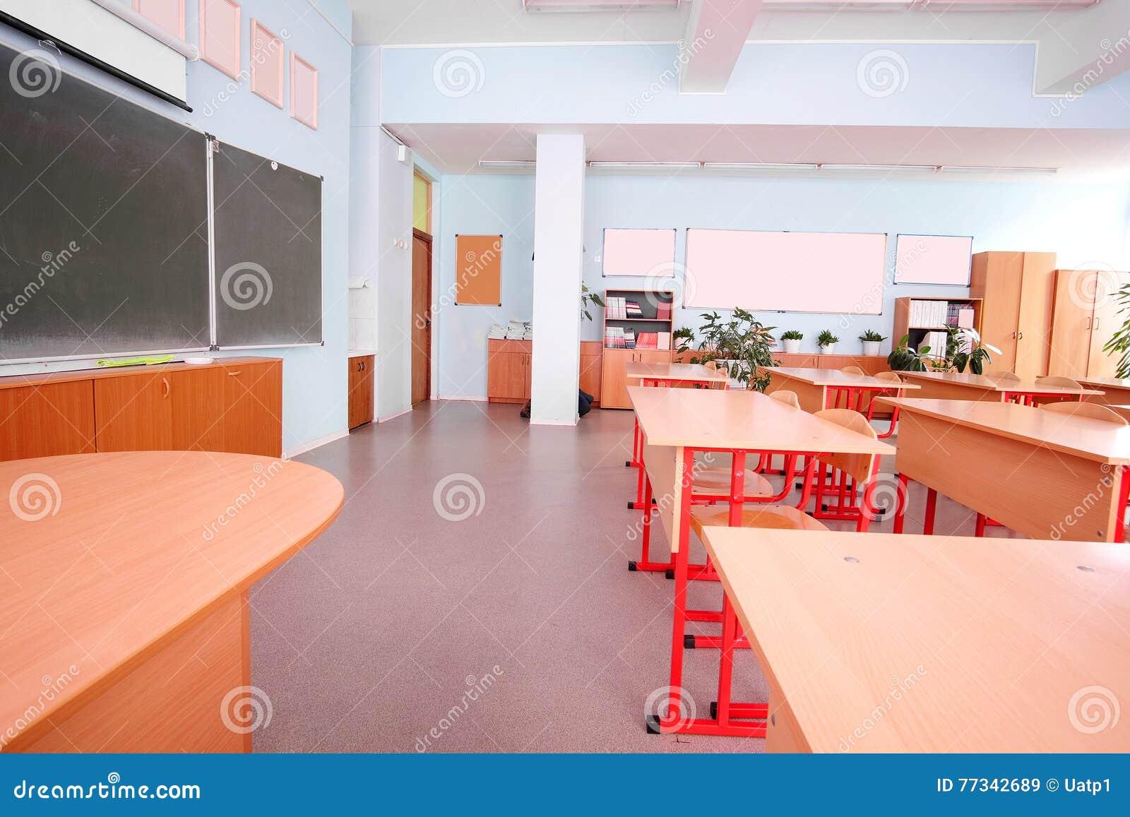 Empty school class stock image. Image of break, room - 77342689