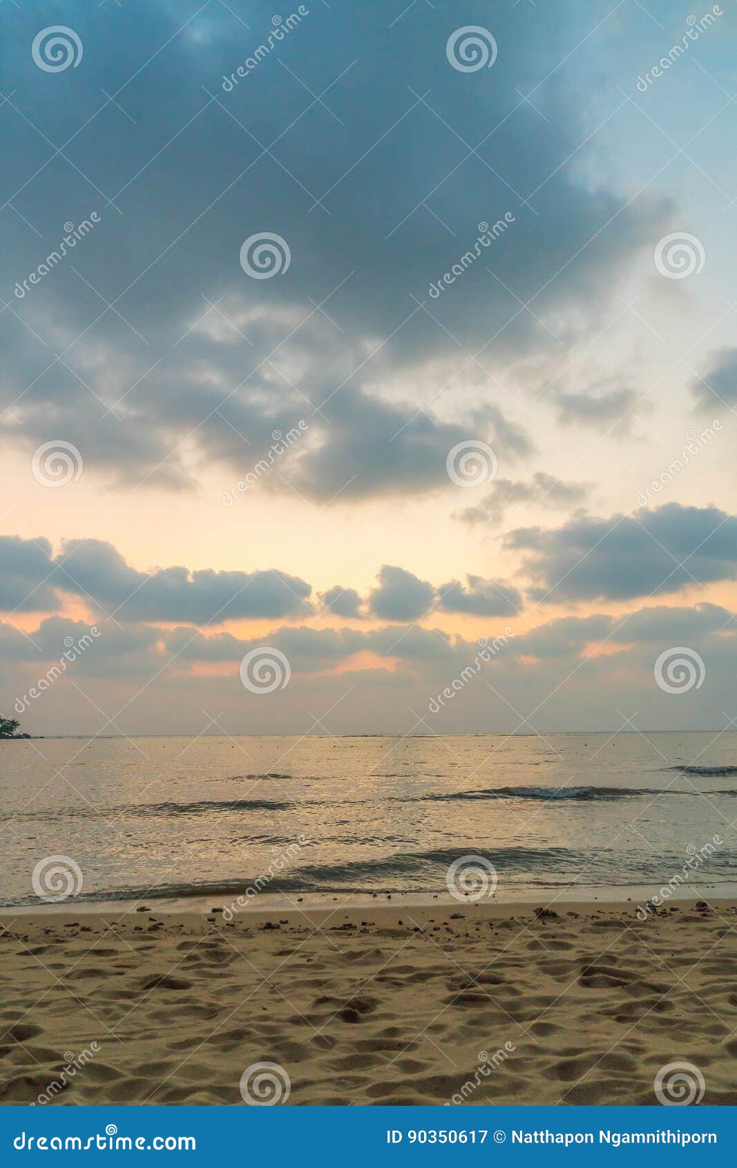 Empty Sea and Beach on Sunset Time Stock Image - Image of water ...