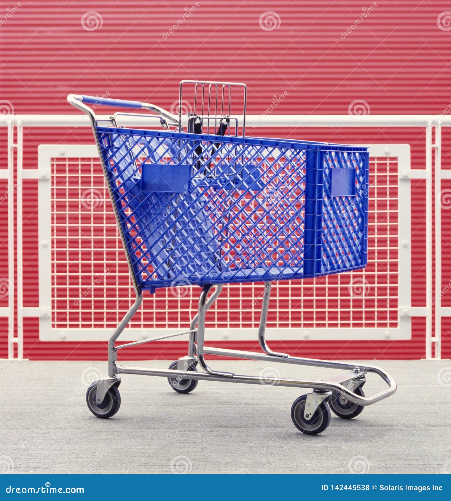 Empty Shopping Cart. Graphic Retail Industry Shopping Icons Elements ...