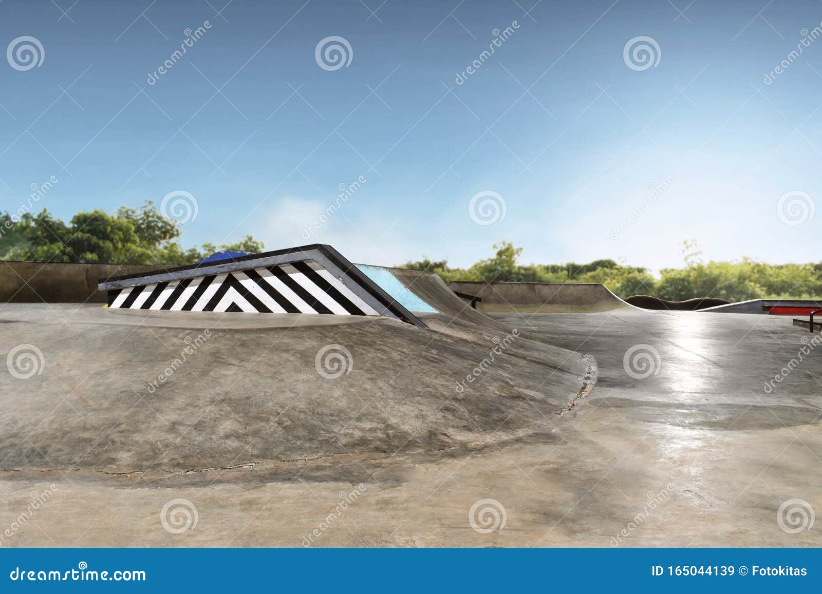 Empty Skate Park in the Daytime Stock Image - Image of jump, leisure ...