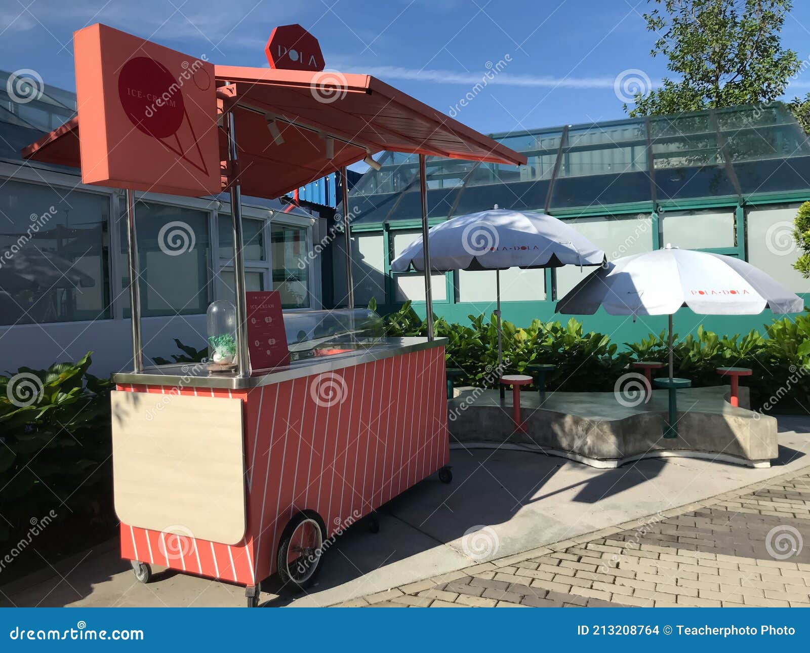 Setia Alam,Malaysia: March 14, 2021-an Empty Small Stall on Street at ...