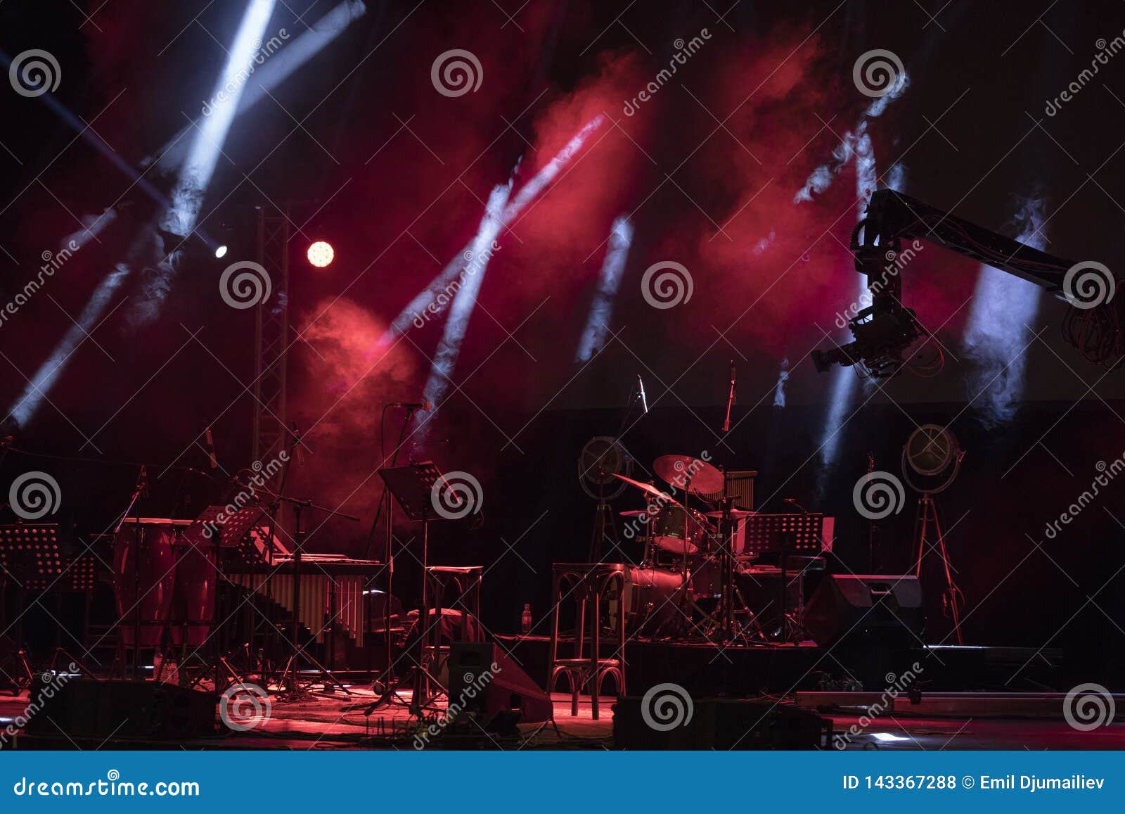 Empty Stage Concert Stock Photos - Download 9,879 Royalty Free Photos