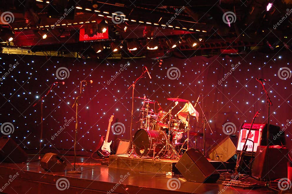 Empty Stage for Music Performance Stock Image - Image of light, hall ...