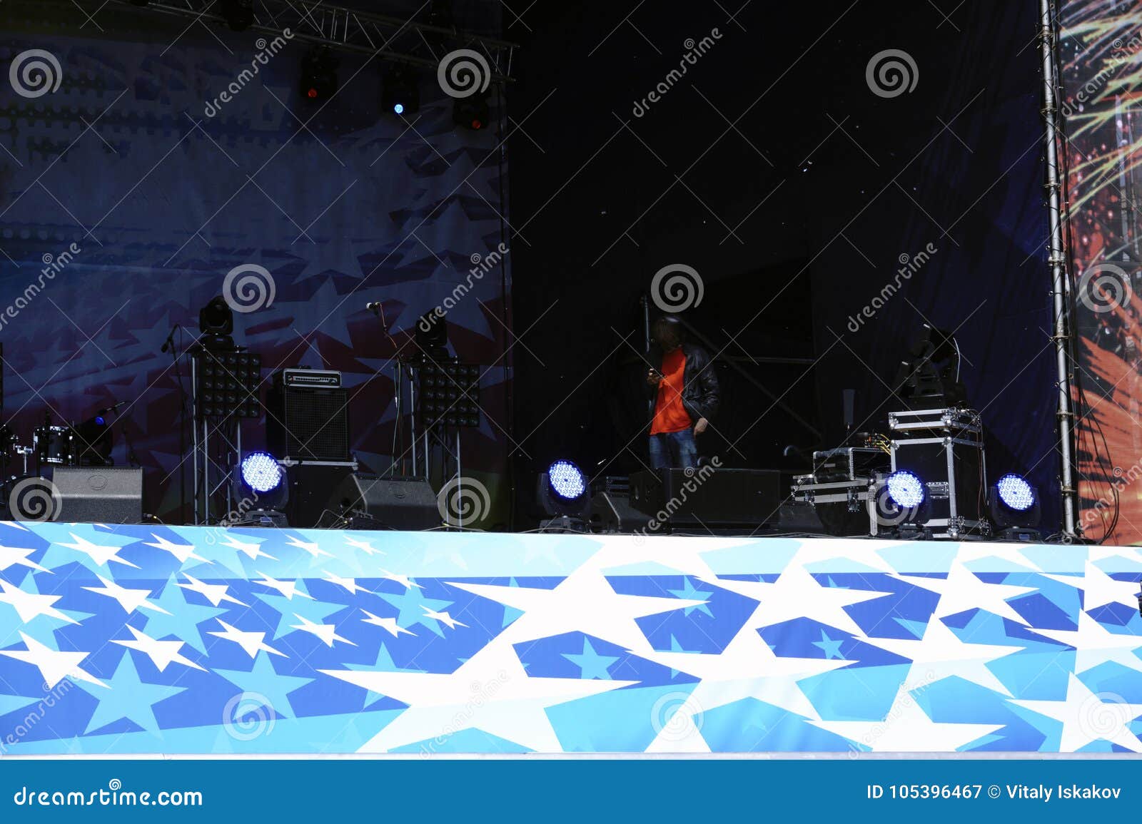 Empty Stage Waiting for Actors Editorial Photography - Image of concert ...