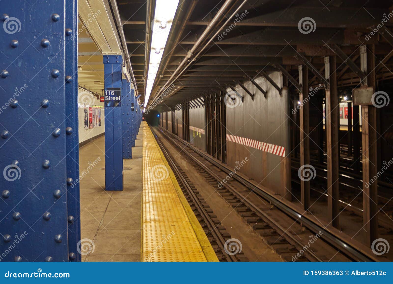 Empty subway station stock image. Image of sightseeing - 159386363