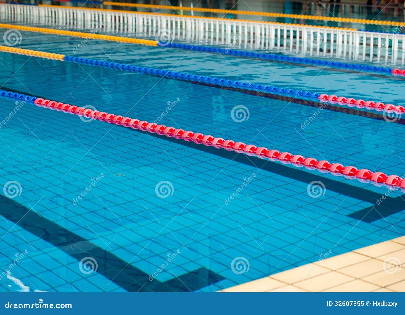 Empty swimming pool stock image. Image of colorful, floater - 32607355