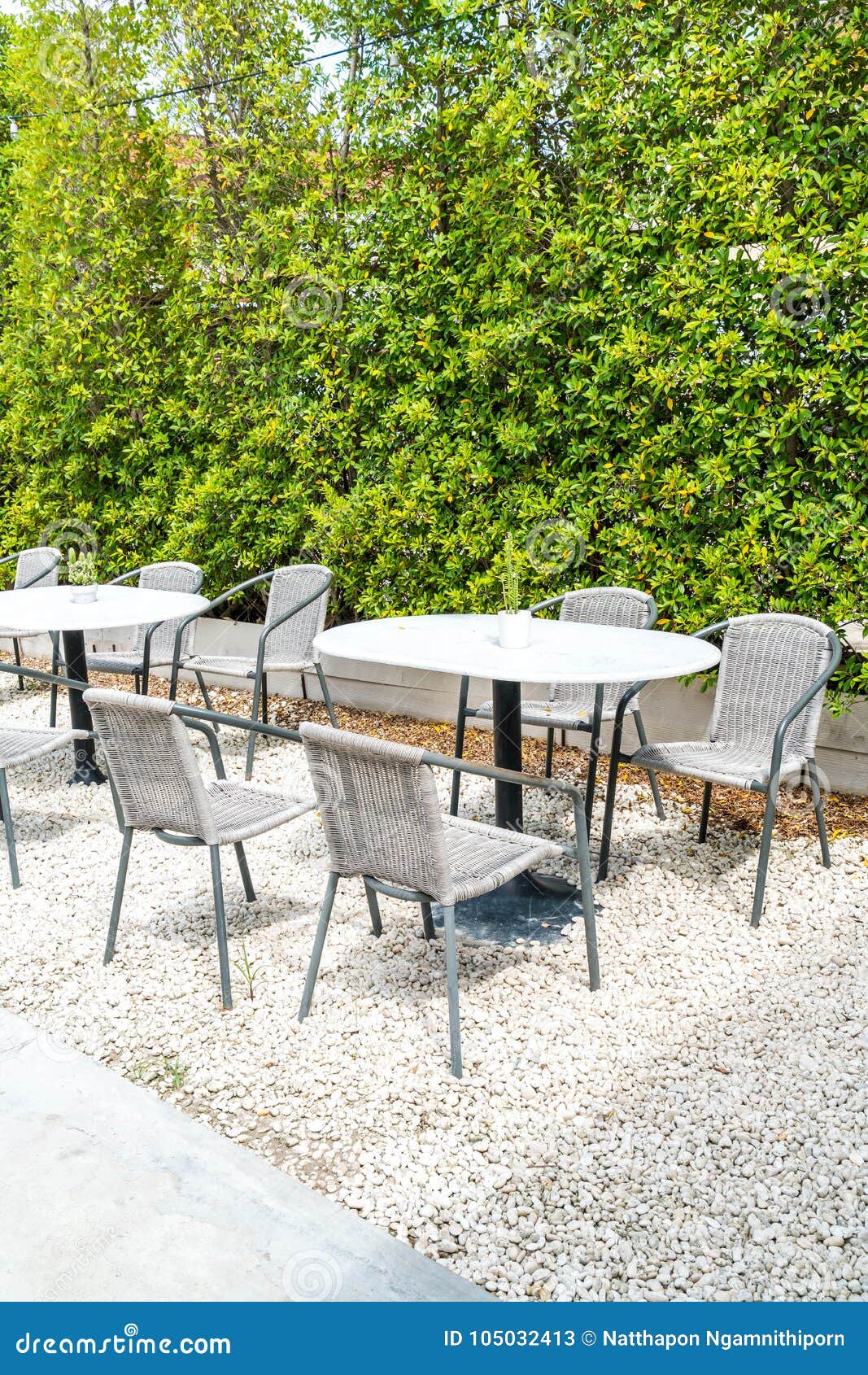 Empty table and chair stock image. Image of food, fast - 105032413