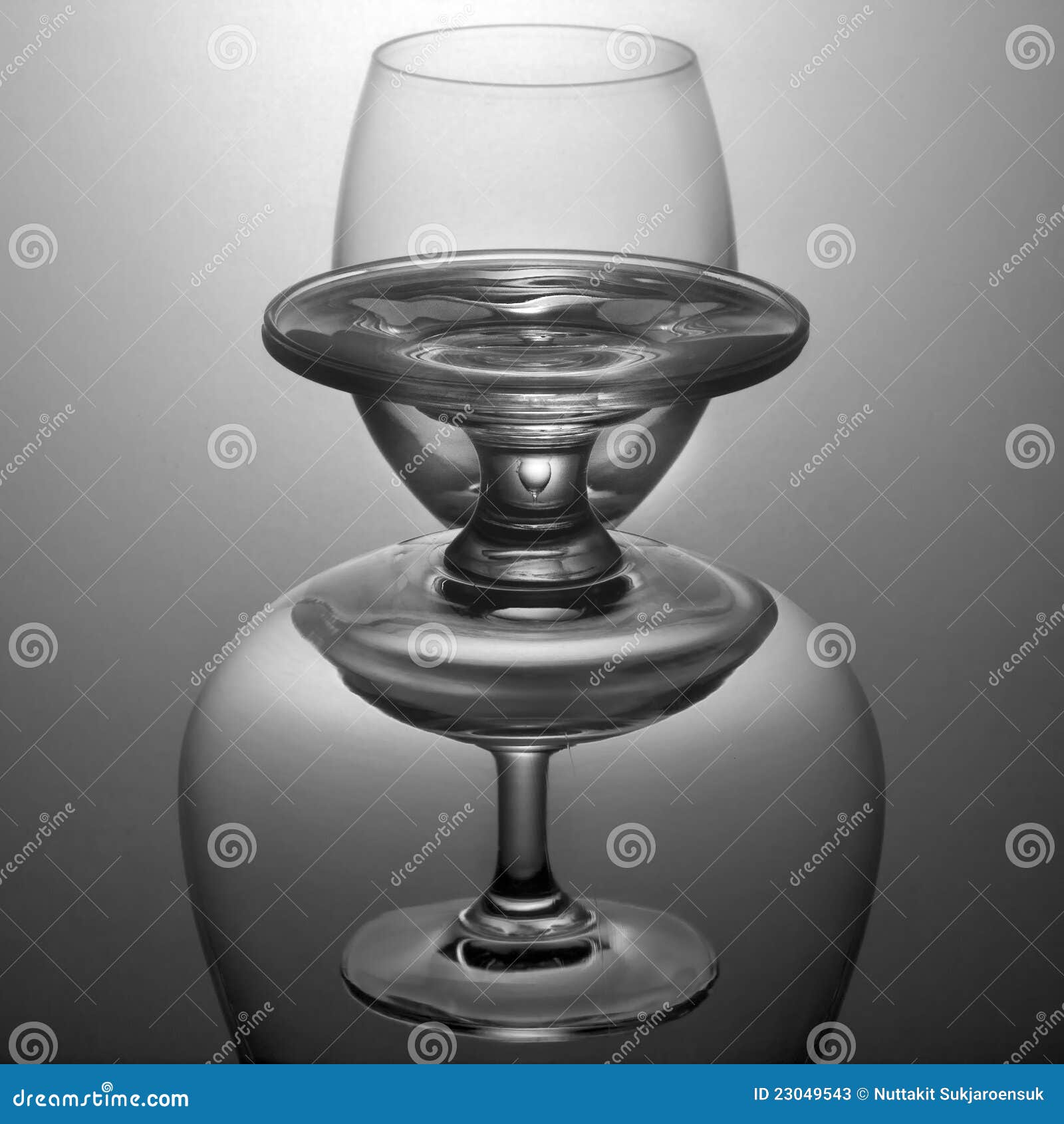 Empty two glass vertical stock image. Image of object - 23049543