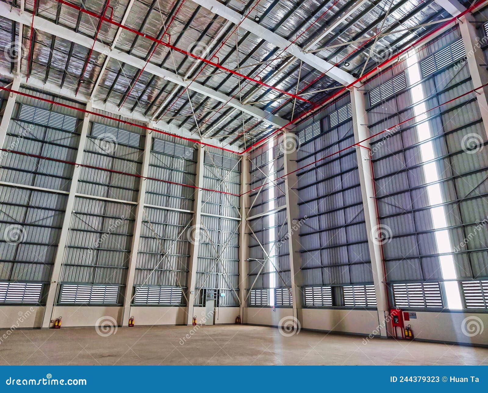 Empty View of a Massive Warehouse. Stock Image - Image of roof, stadium ...