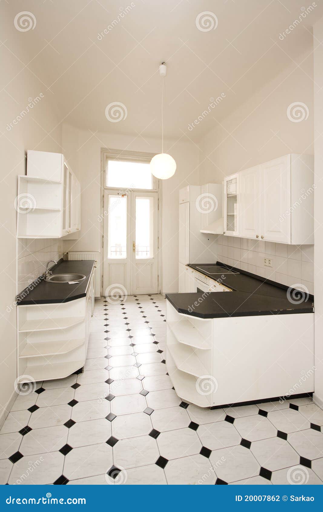 Empty white kitchen stock photo. Image of indoor, cooking - 20007862