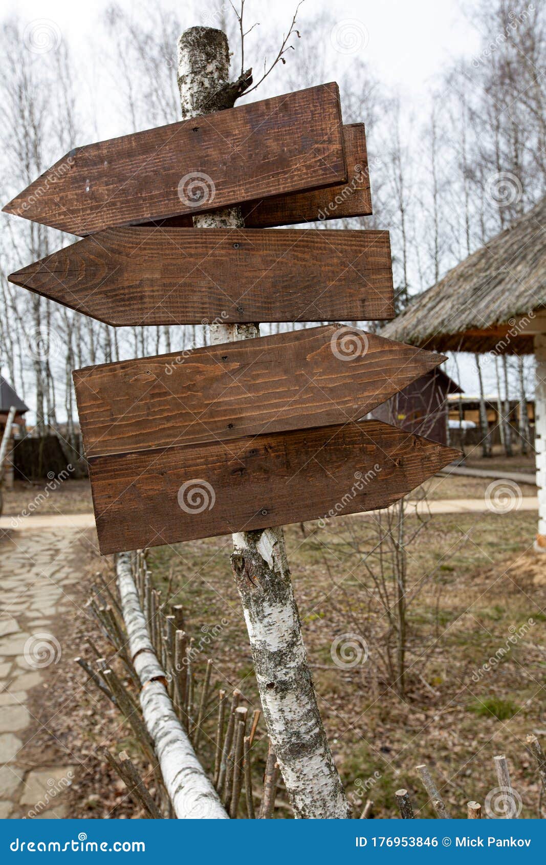 Arrows. Vertical And Horizontal Concept. Royalty-Free Stock Photography ...