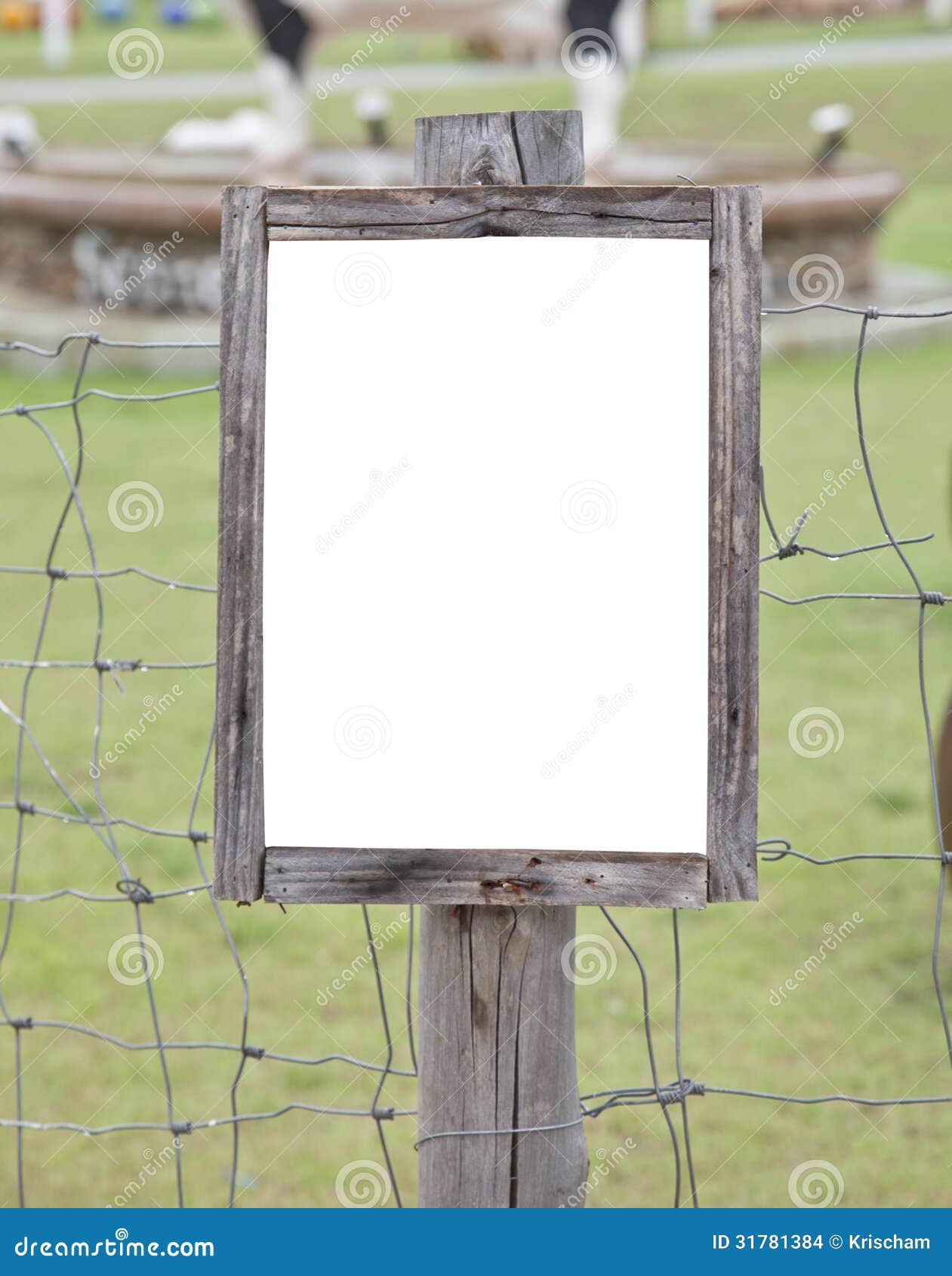 Empty wooden sign stock photo. Image of advertising, garden - 31781384