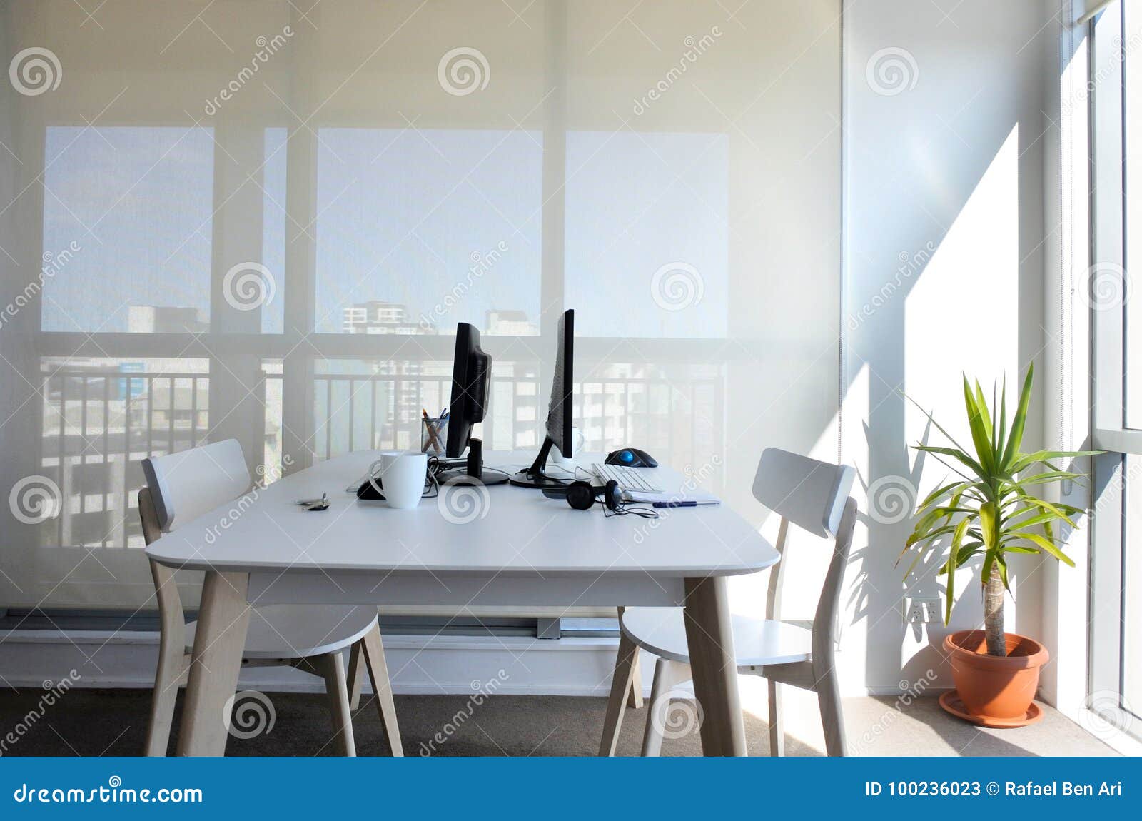 An Empty Working Desk for Two in Home Office Stock Image - Image of ...