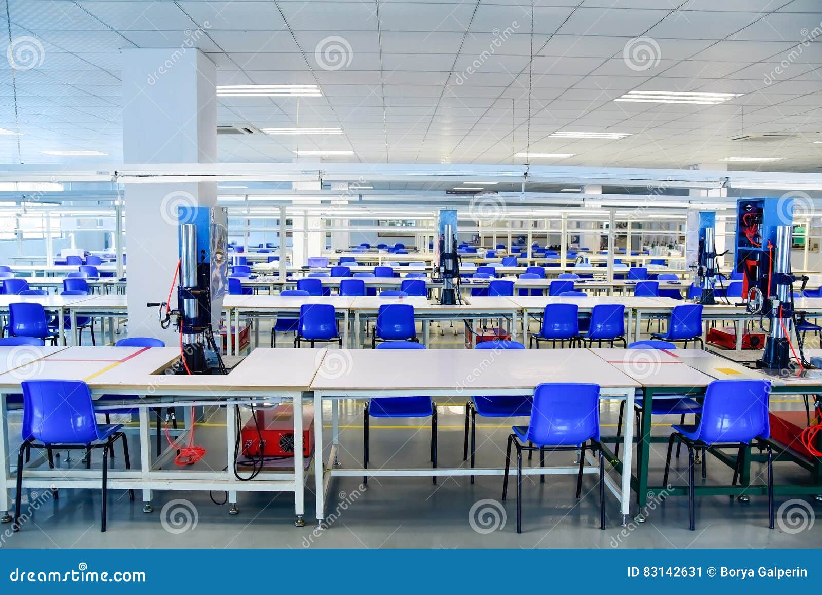 Empty workshop stock image. Image of commercial, building - 83142631