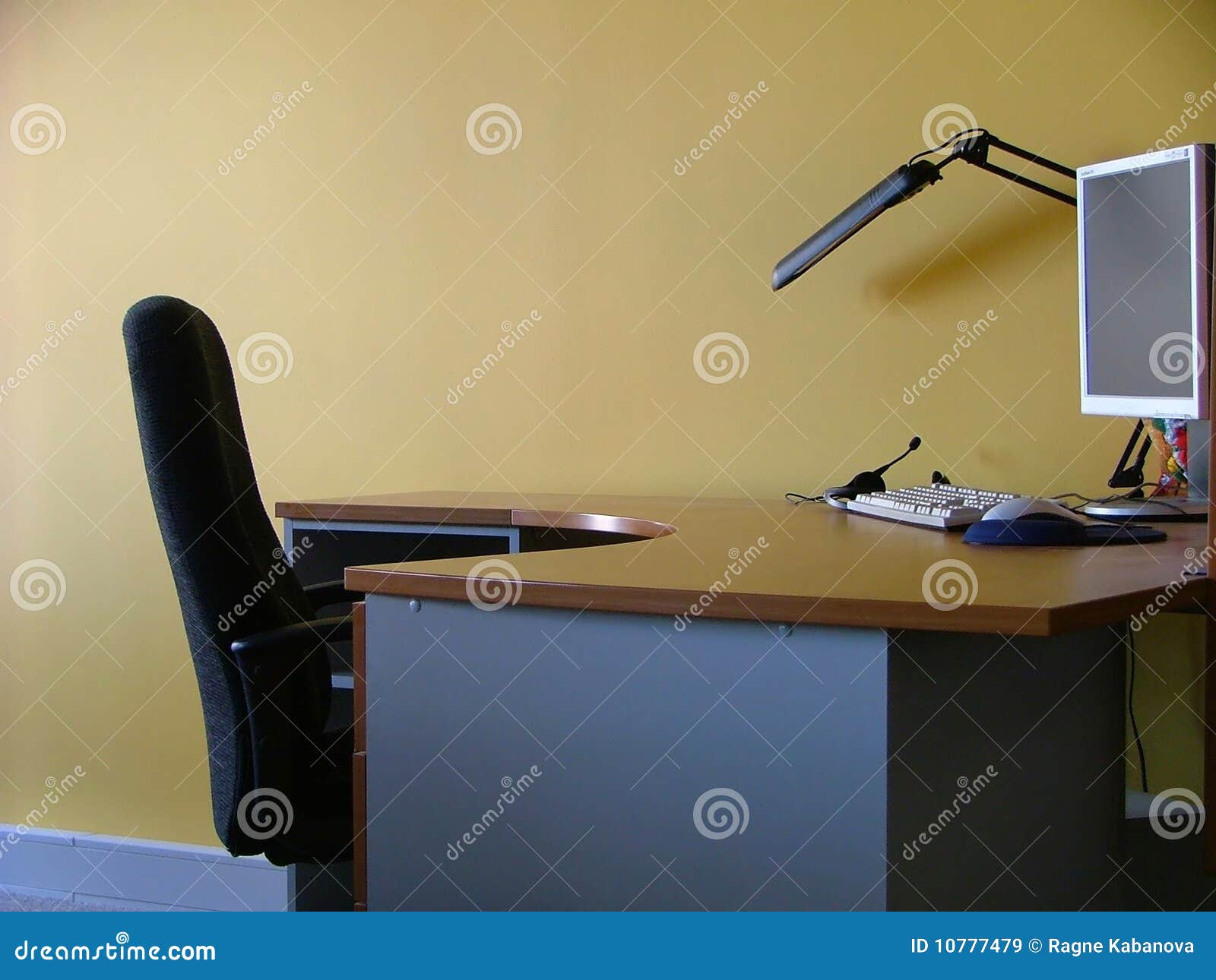 Empty workstation stock image. Image of lunch, room, chair - 10777479