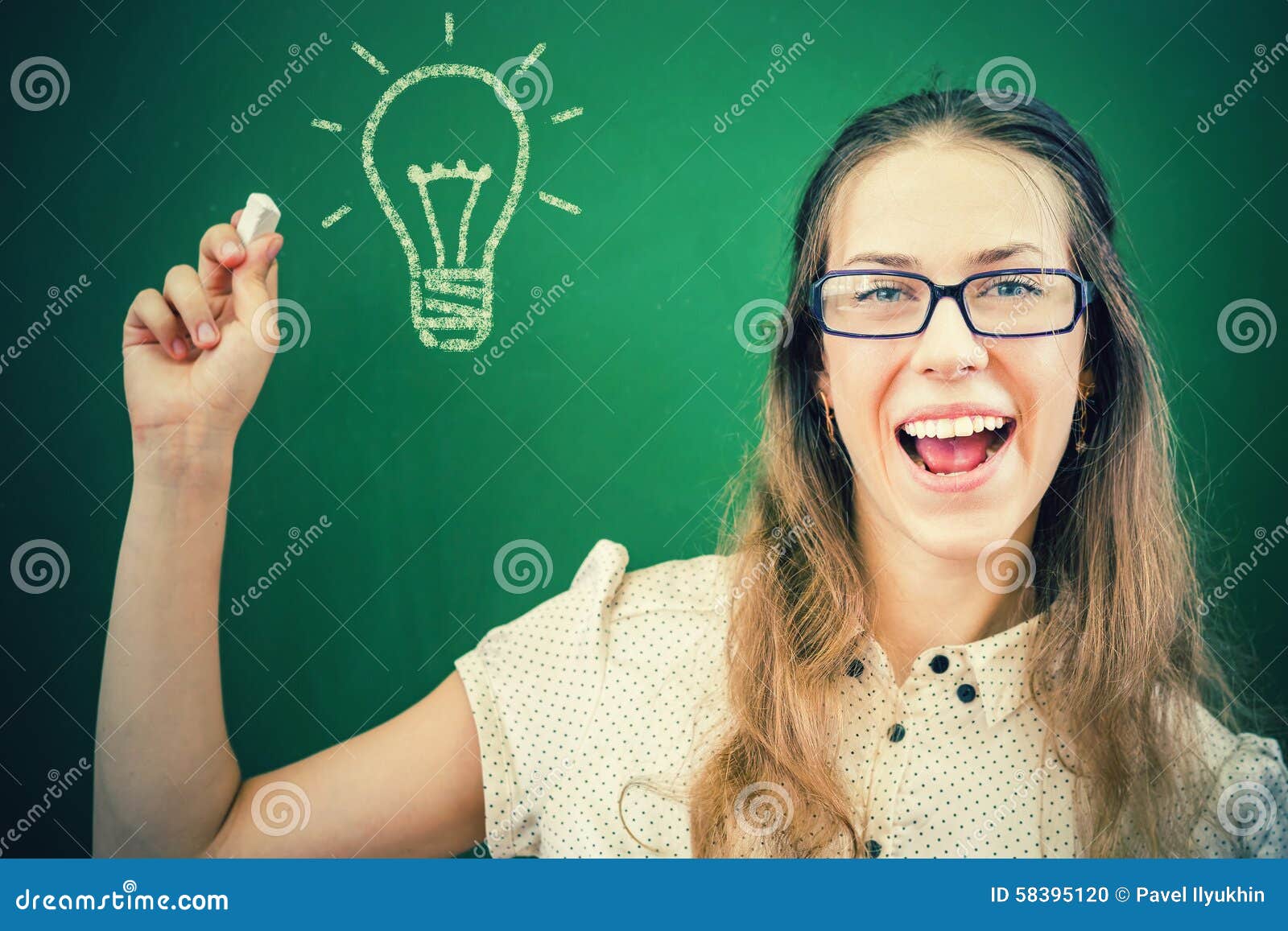 En Creativiteitleraar of Student Heeft Vrij Goed Idee! Stock Foto ...