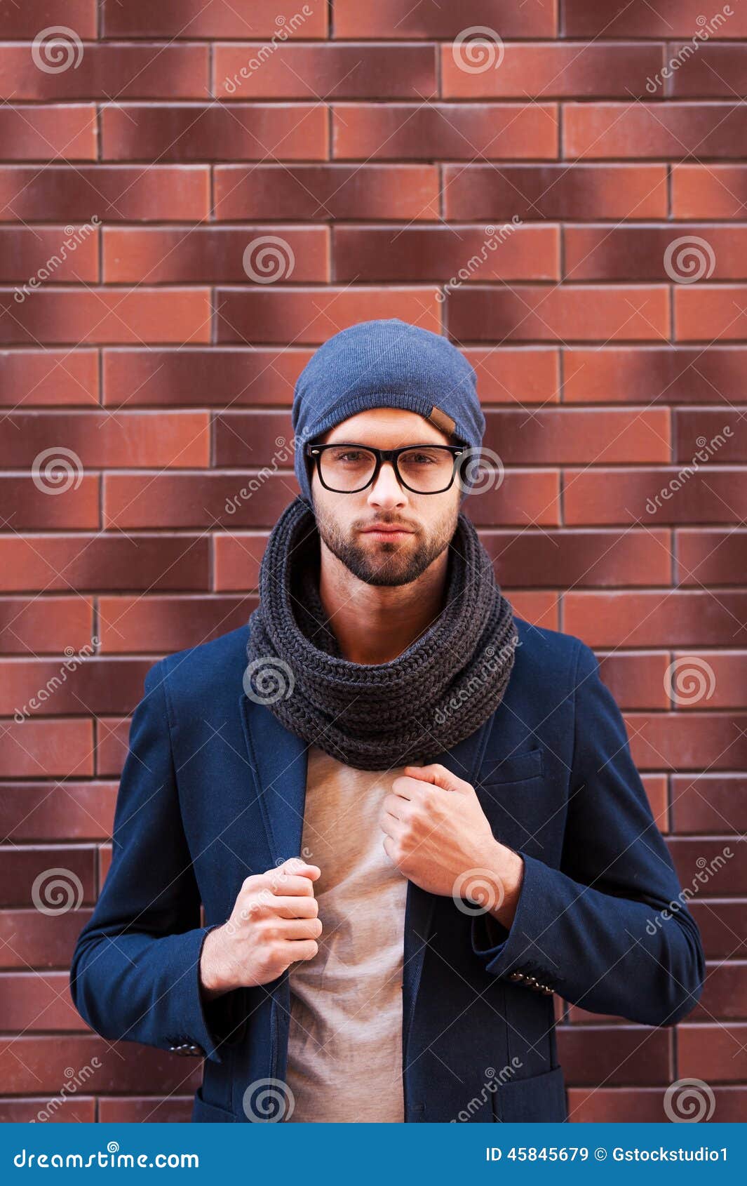 En su propio estilo imagen de archivo. Imagen de poseer - 45845679