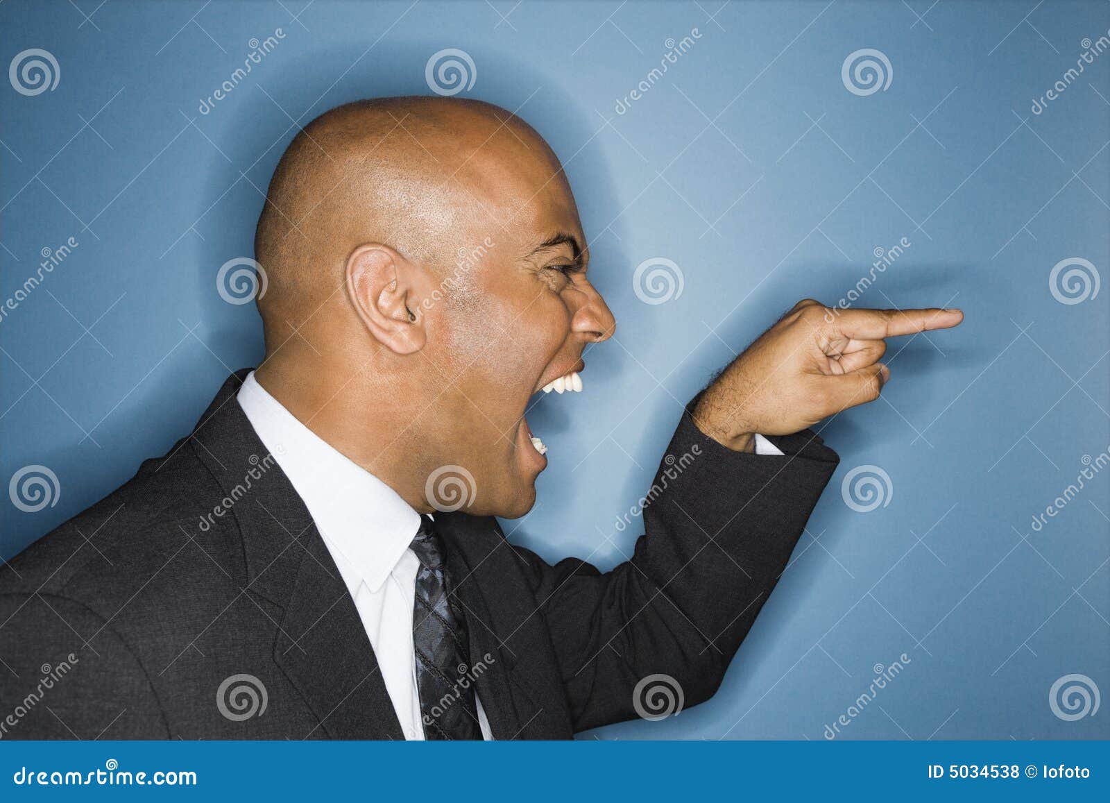 En Zakenman Die Schreeuwt Richt. Stock Foto - Image of gezichts ...