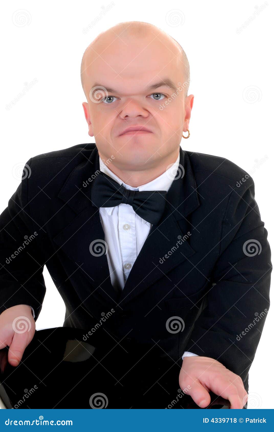 Enano, pequeño hombre foto de archivo. Imagen de juego - 4339718