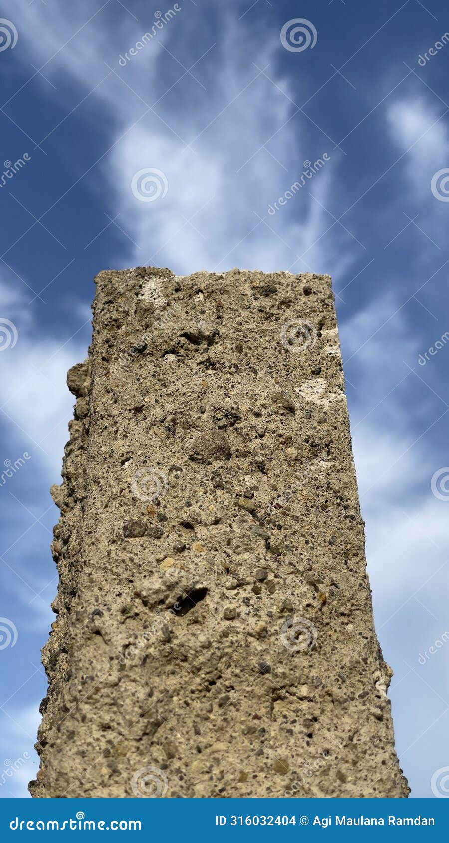 Close Up the Unfinished End of the Wall in the Afternoon Stock Photo ...