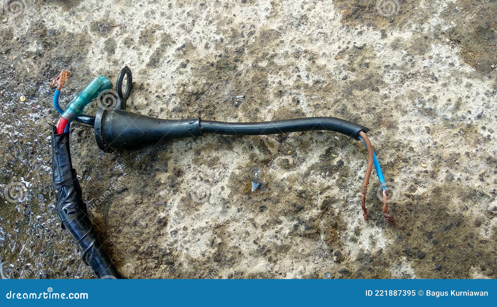 The End of the Cable that Has Been Cut To Be Spliced Stock Image ...