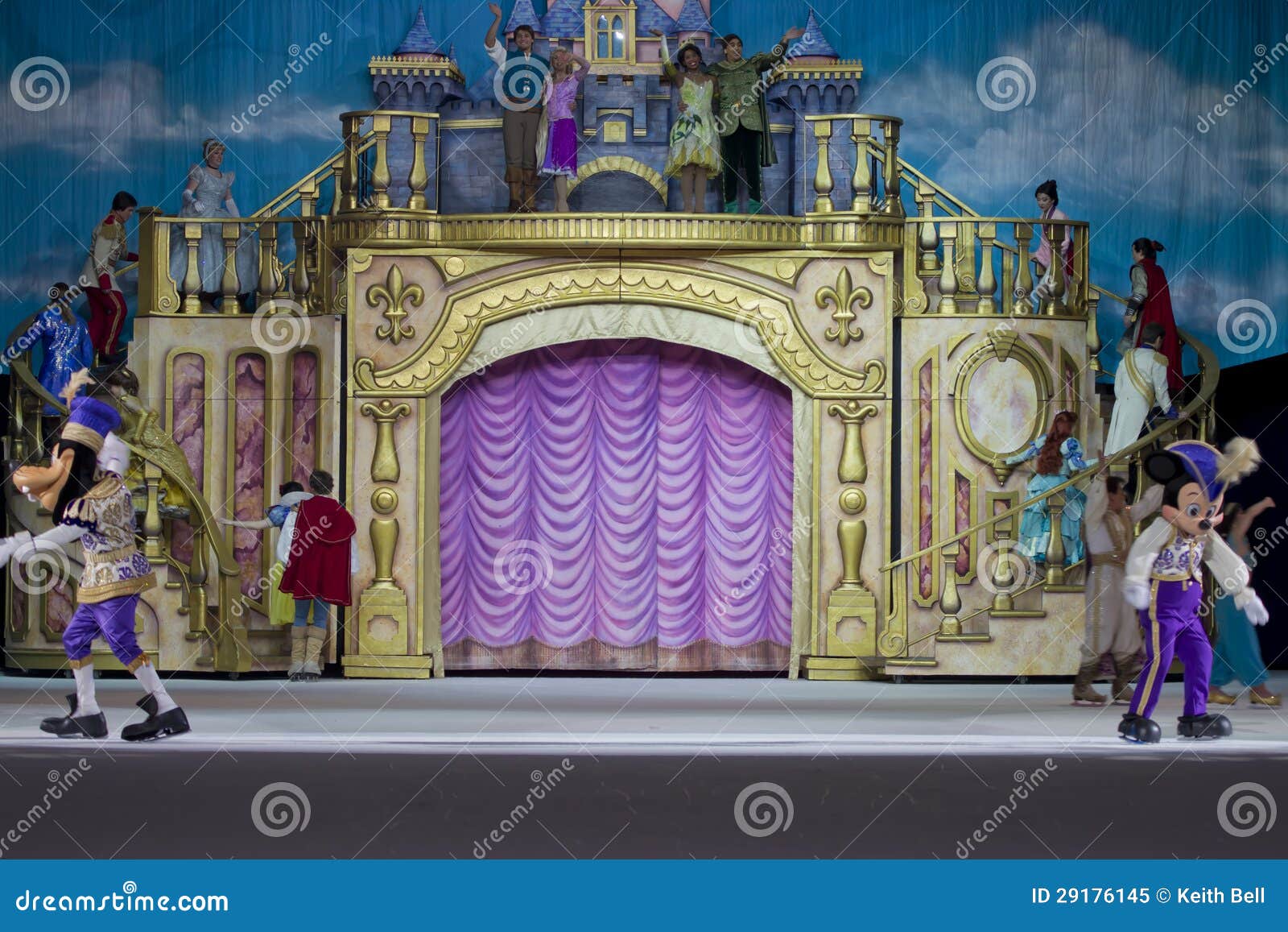 End of the Show editorial image. Image of show, wisconsin - 29176145