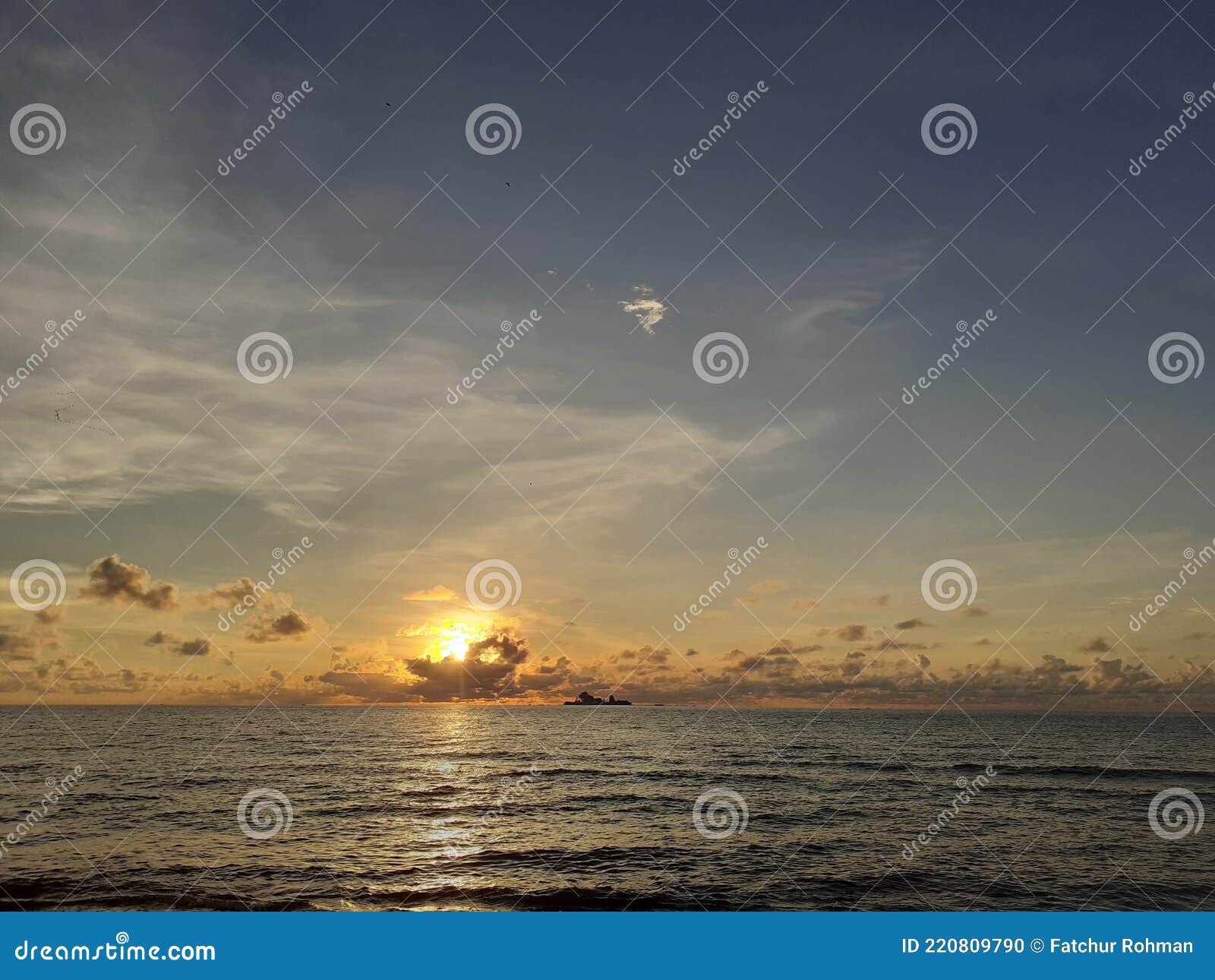 End of sun stock photo. Image of beach, sunset, sunlight - 220809790