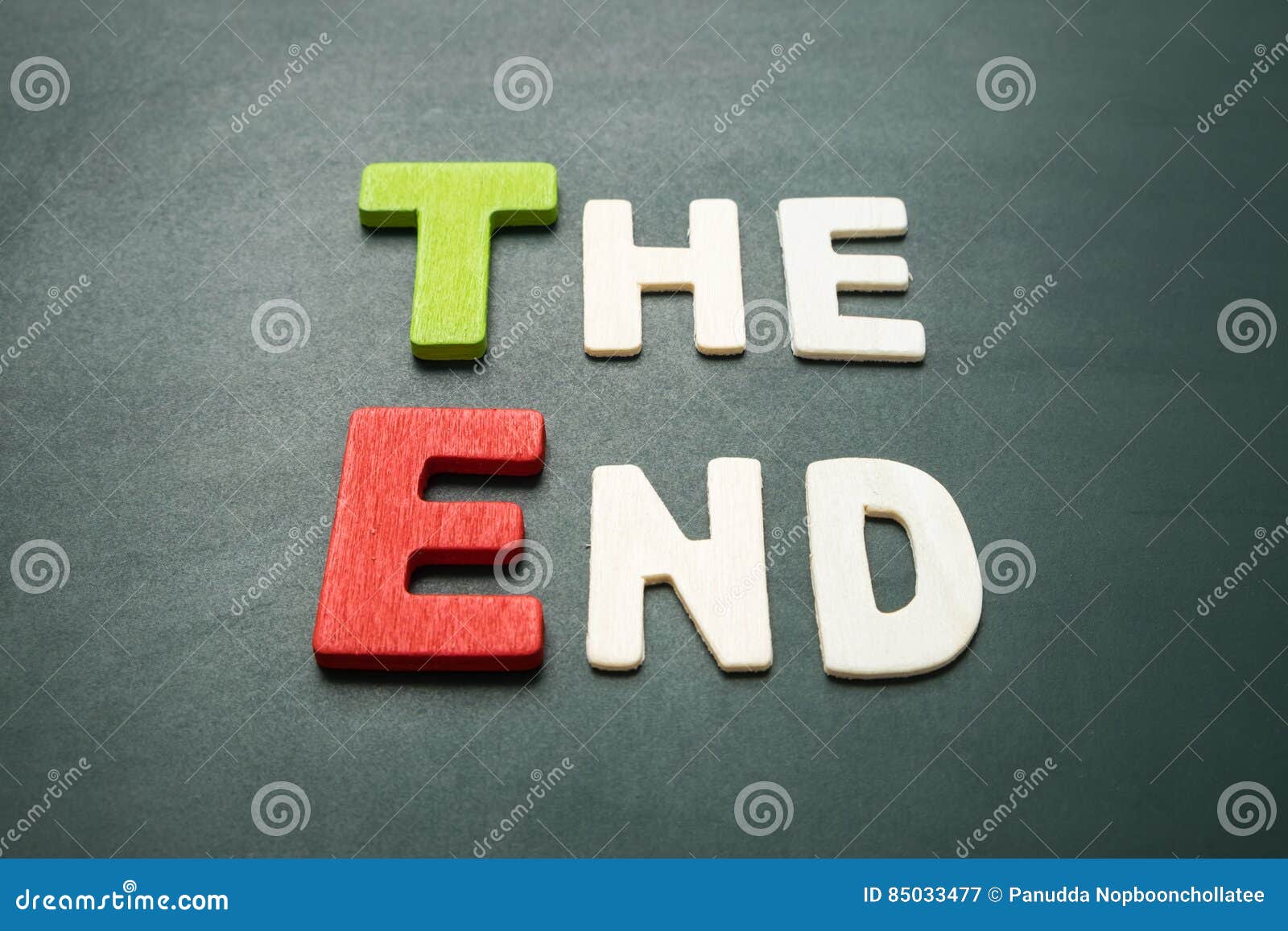 The End text on blackboard stock image. Image of multicolor - 85033477