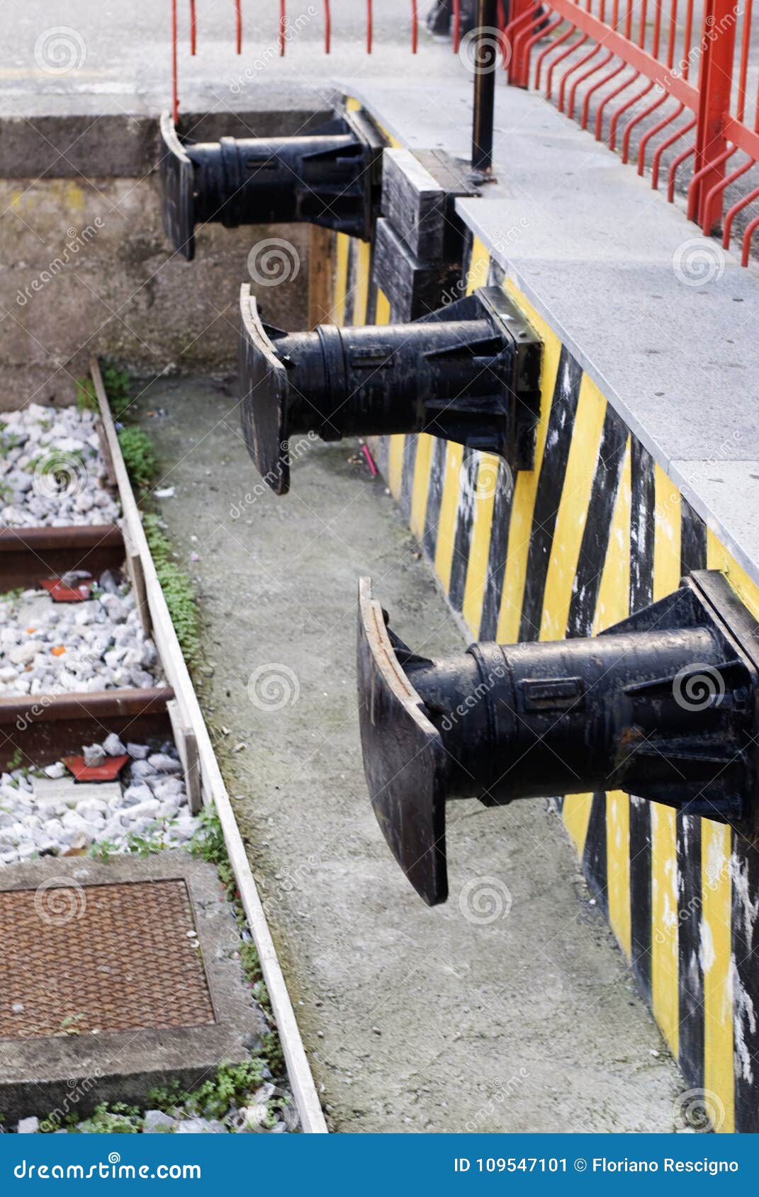 The End of the Track in the Station Stock Image - Image of protection ...