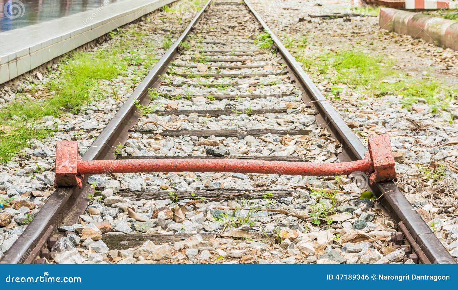 End of Track with a Train Railway Stock Photo - Image of buffer, loss ...