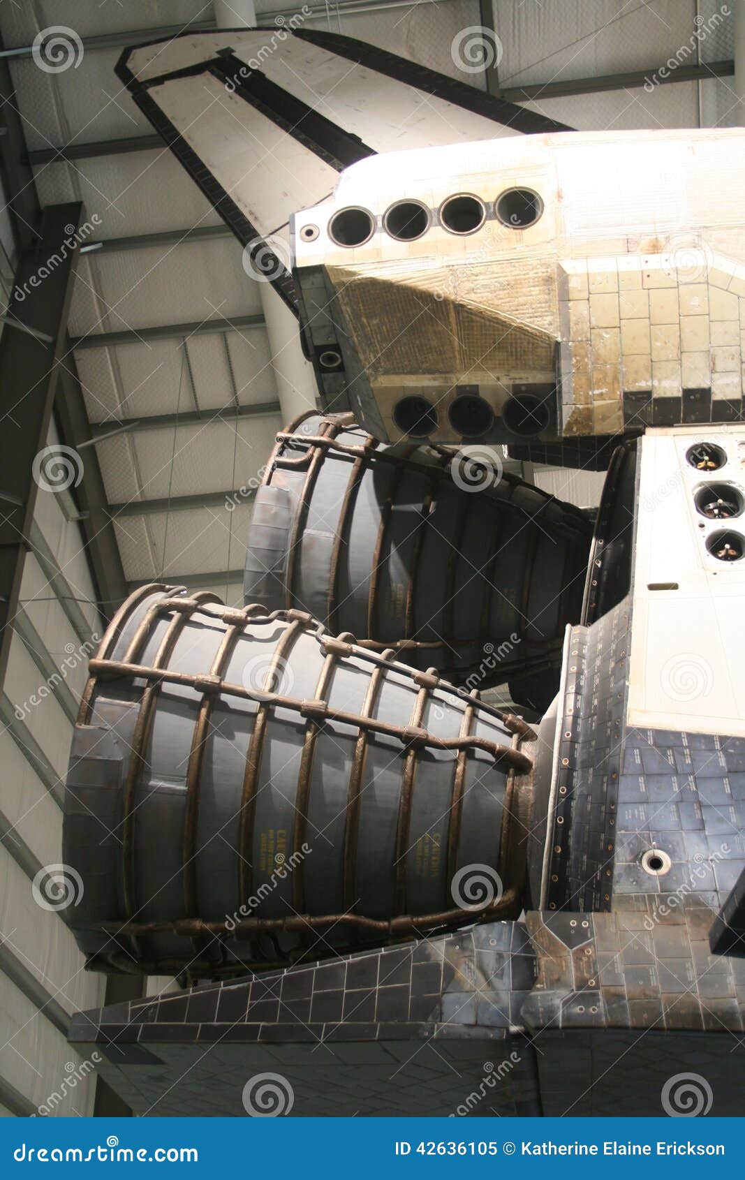 Endeavor Space Shuttle Engine Editorial Image - Image of astronaut ...