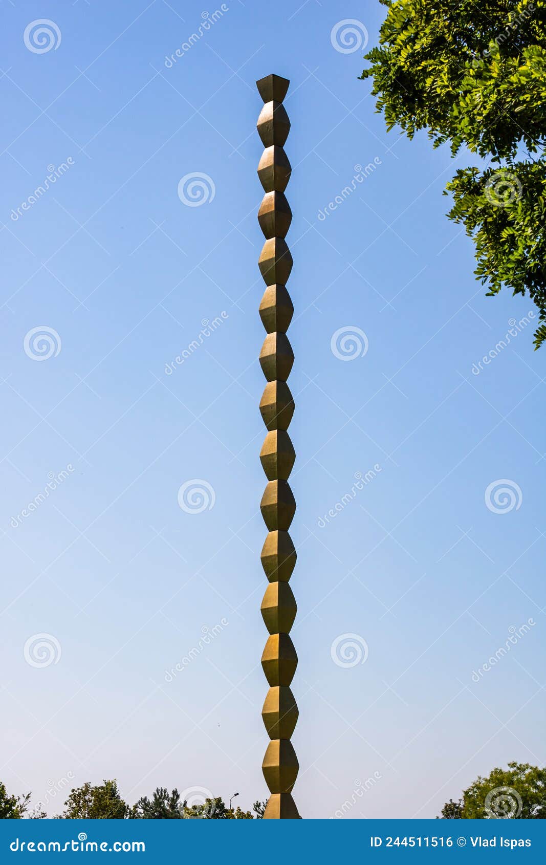 The Endless Column (Column of Infinite or Coloana Infinitului Stock ...