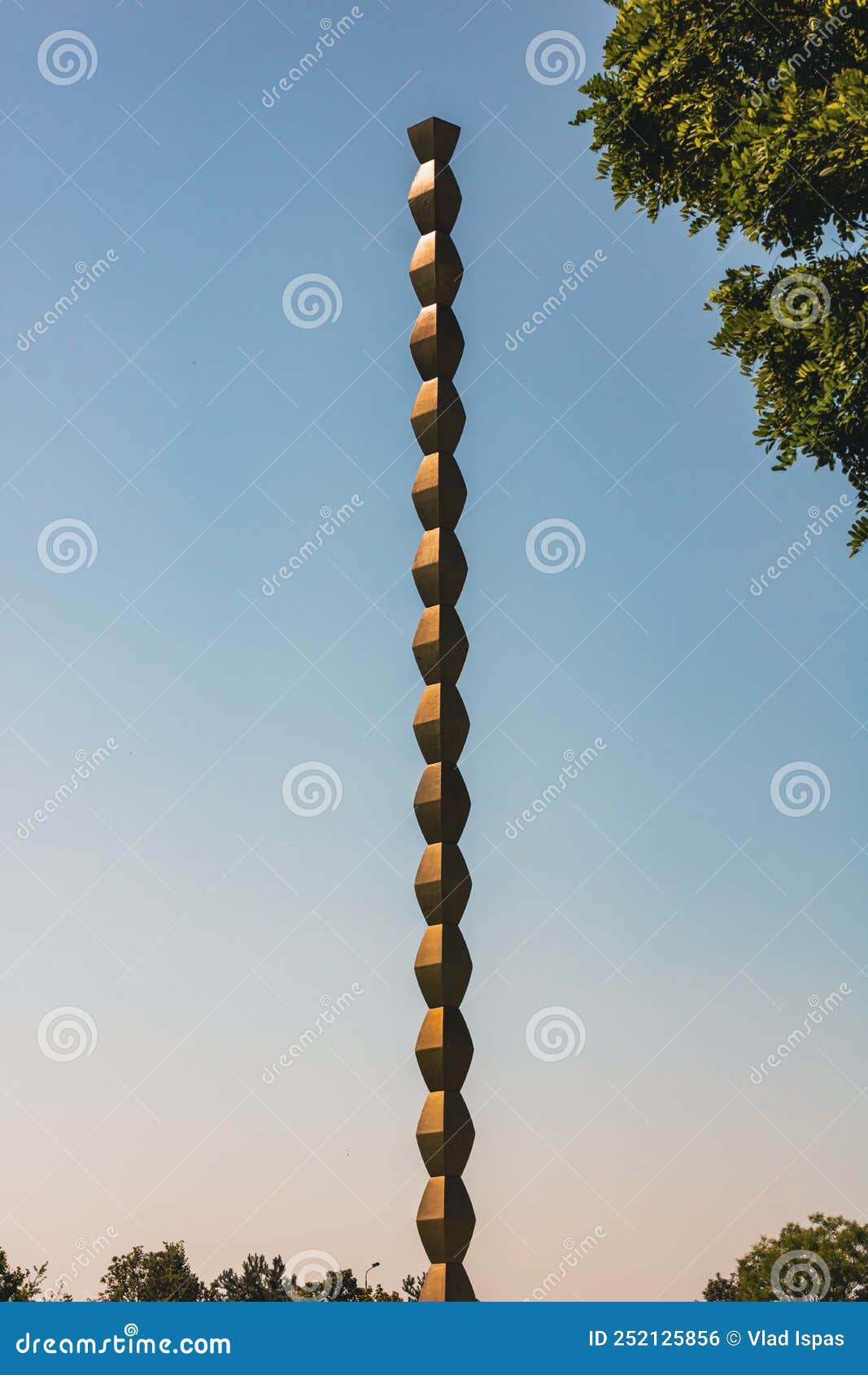 The Endless Column (Column of Infinite or Coloana Infinitului) Made by ...