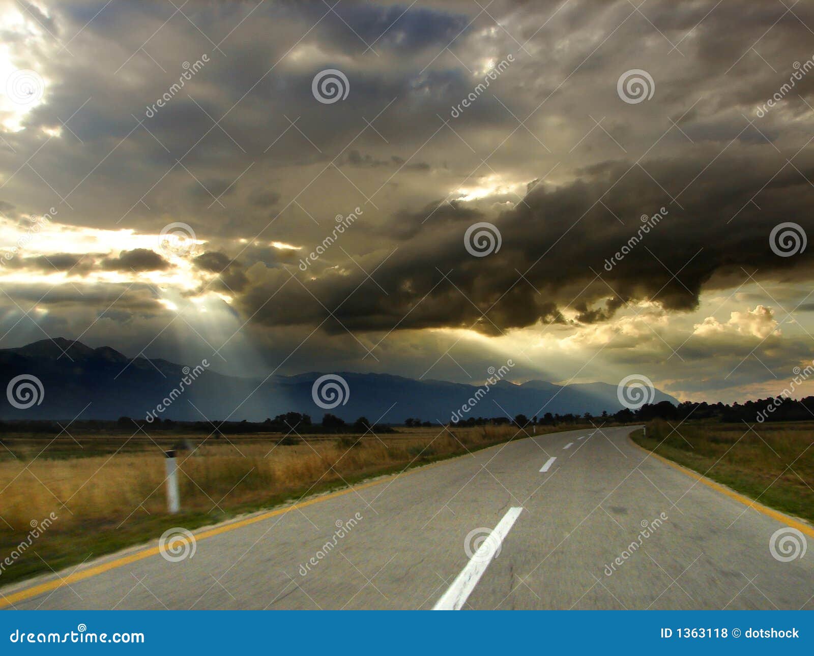 Endless Road in Beautiful Nature Stock Photo - Image of hiway, bend ...