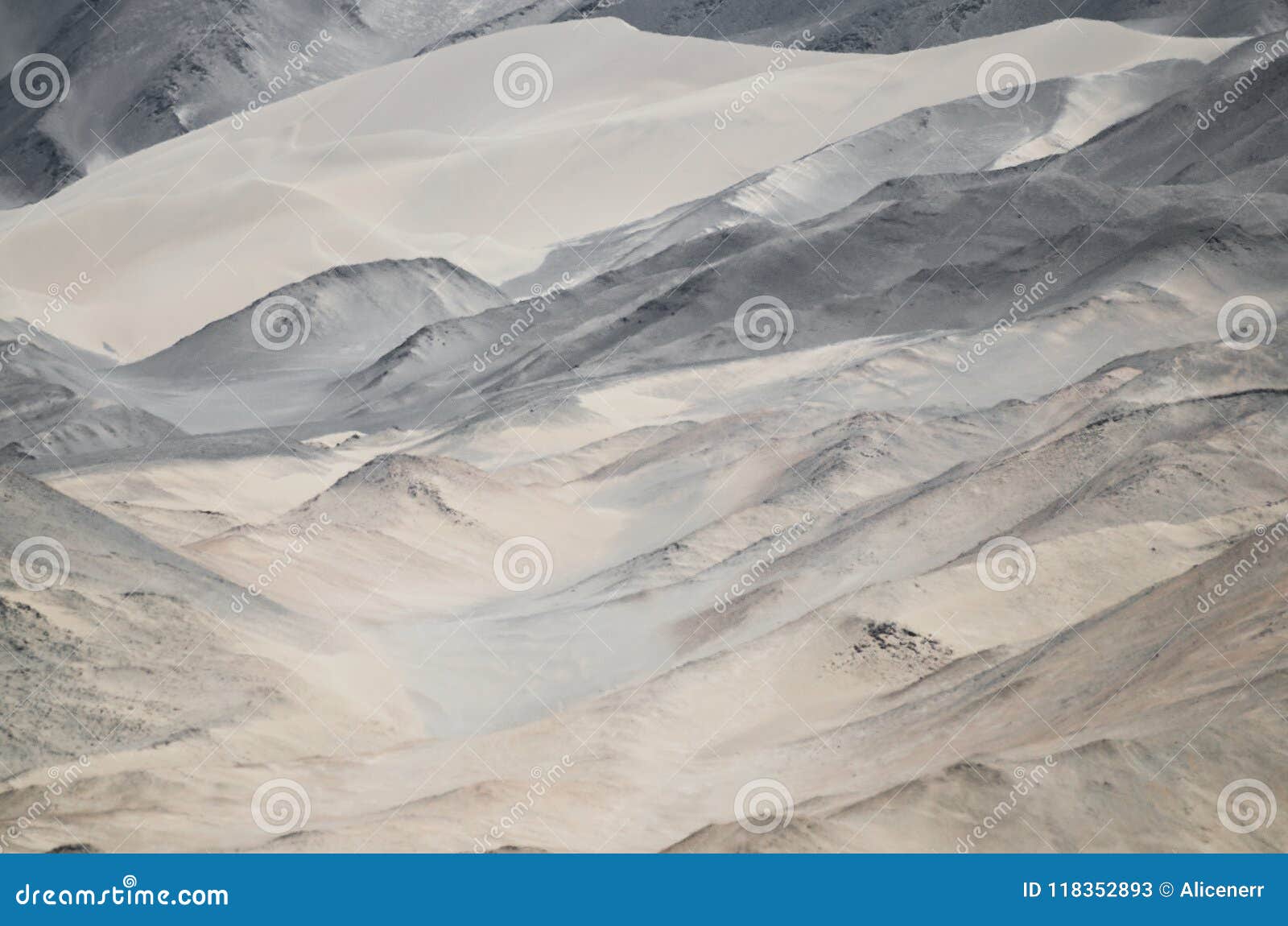Endless Sand Dunes of the Desert Stock Image - Image of soft, desert ...