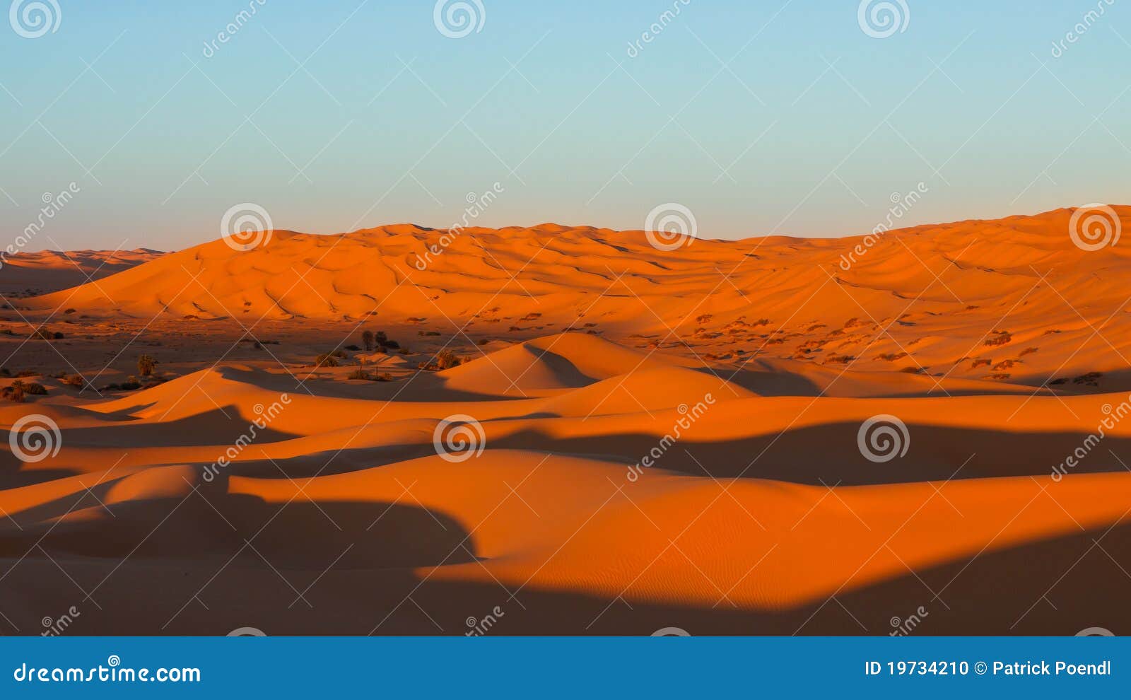 Endless Sand Sea - Sahara Desert, Libya Stock Photo - Image of tourism ...