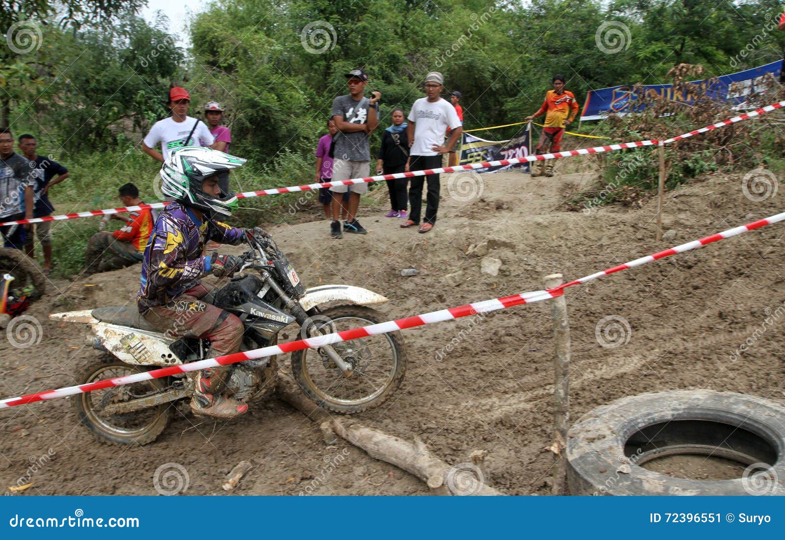 Enduro cross editorial photo. Image of trail, freeride - 72396551