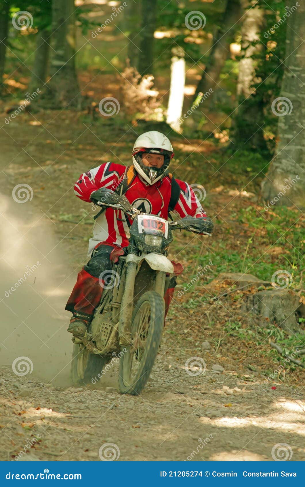 Enduro rider editorial stock image. Image of cross, extremesport - 21205274