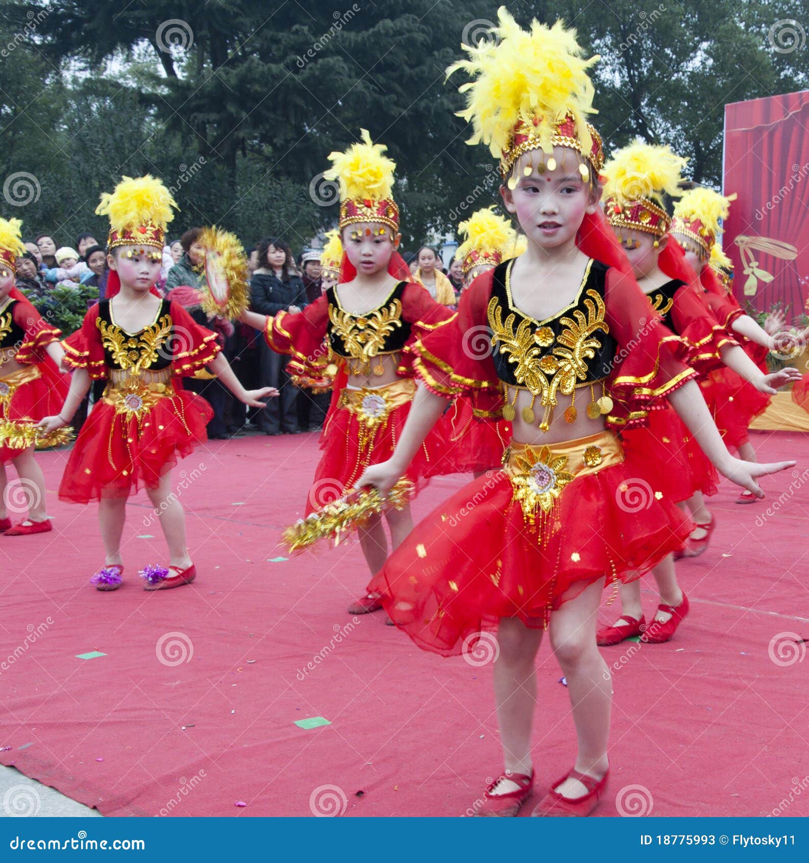 Enfants chinois photo stock éditorial. Image du enfants - 18775993