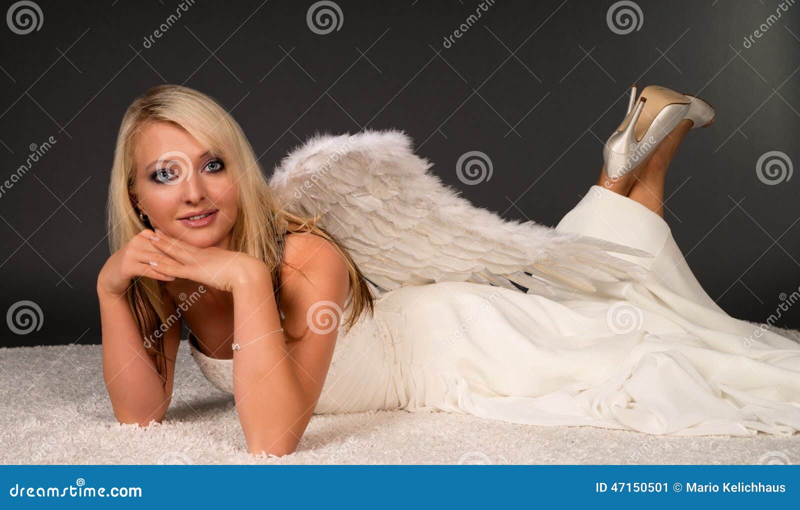 Engel stockbild. Bild von attraktiv, schönheit, himmel - 47150501