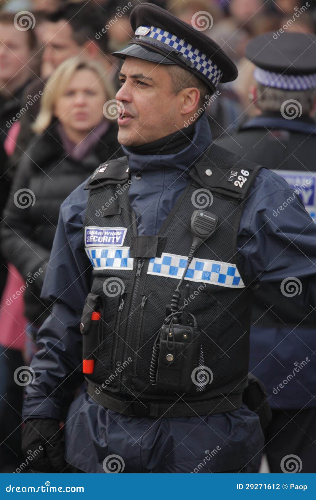 Engelse politieagent redactionele fotografie. Afbeelding bestaande uit ...