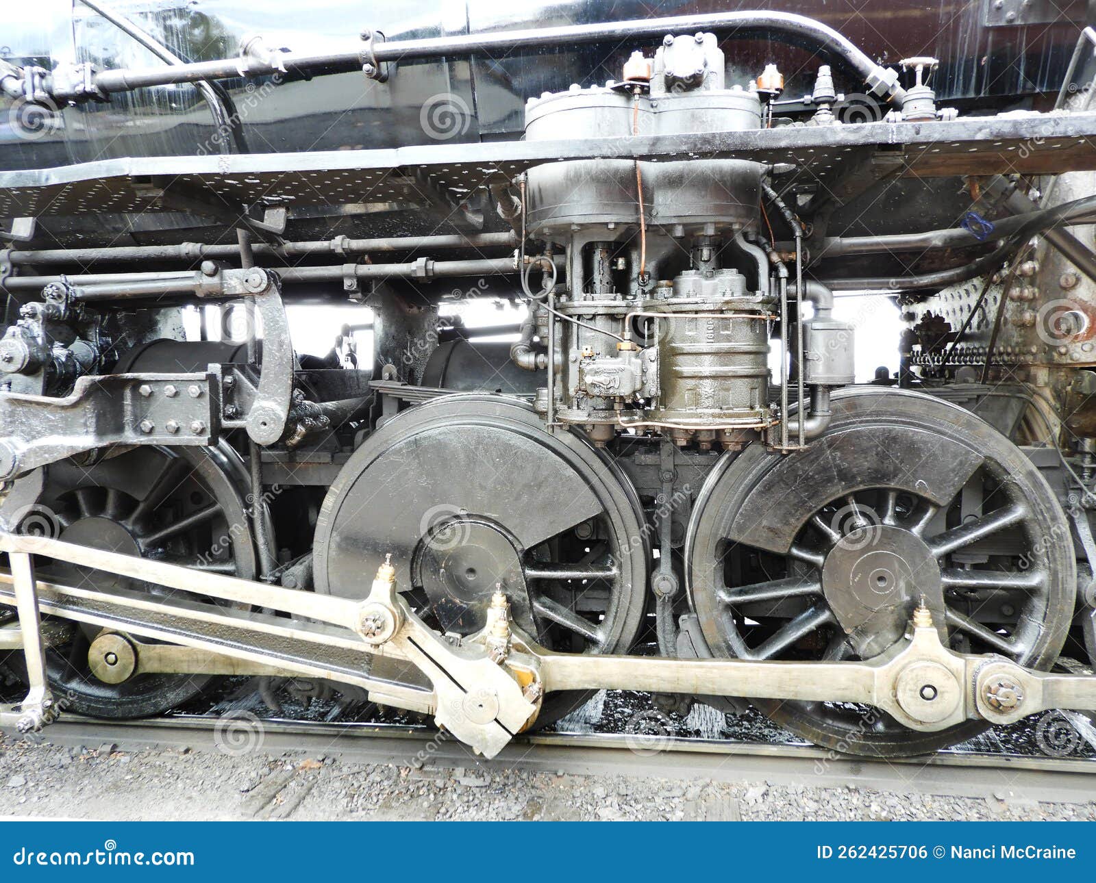 Massive Historic Locomotive Engine 475 Train Wheels Stock Photo - Image ...