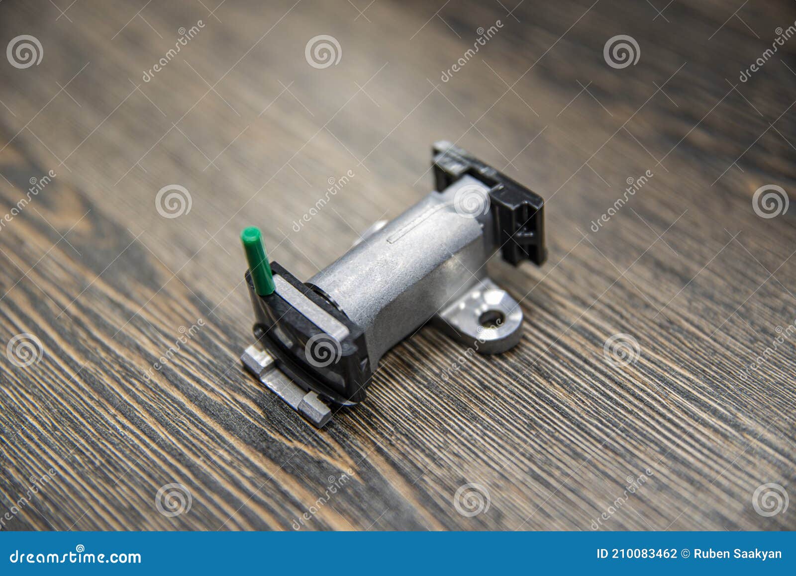 Engine chain tensioner stock photo. Image of clay, cookery - 210083462