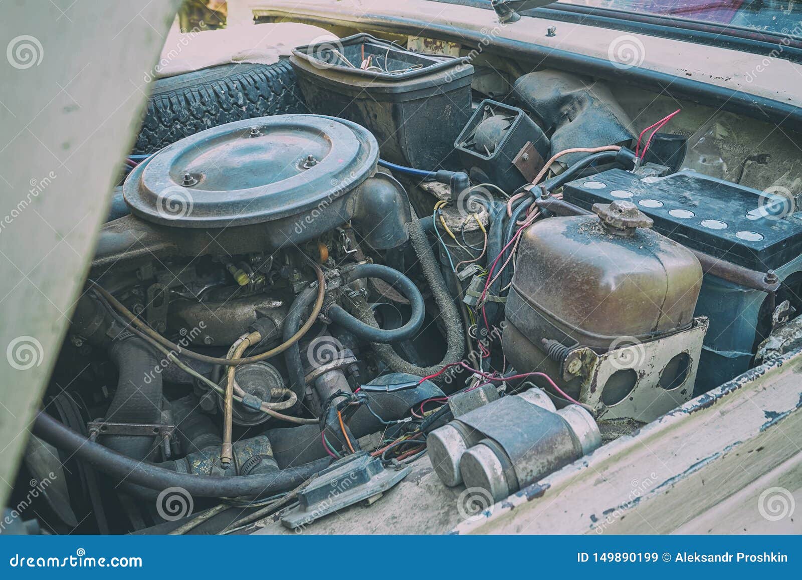 The Engine Compartment of the Car Stock Image - Image of mechanical ...