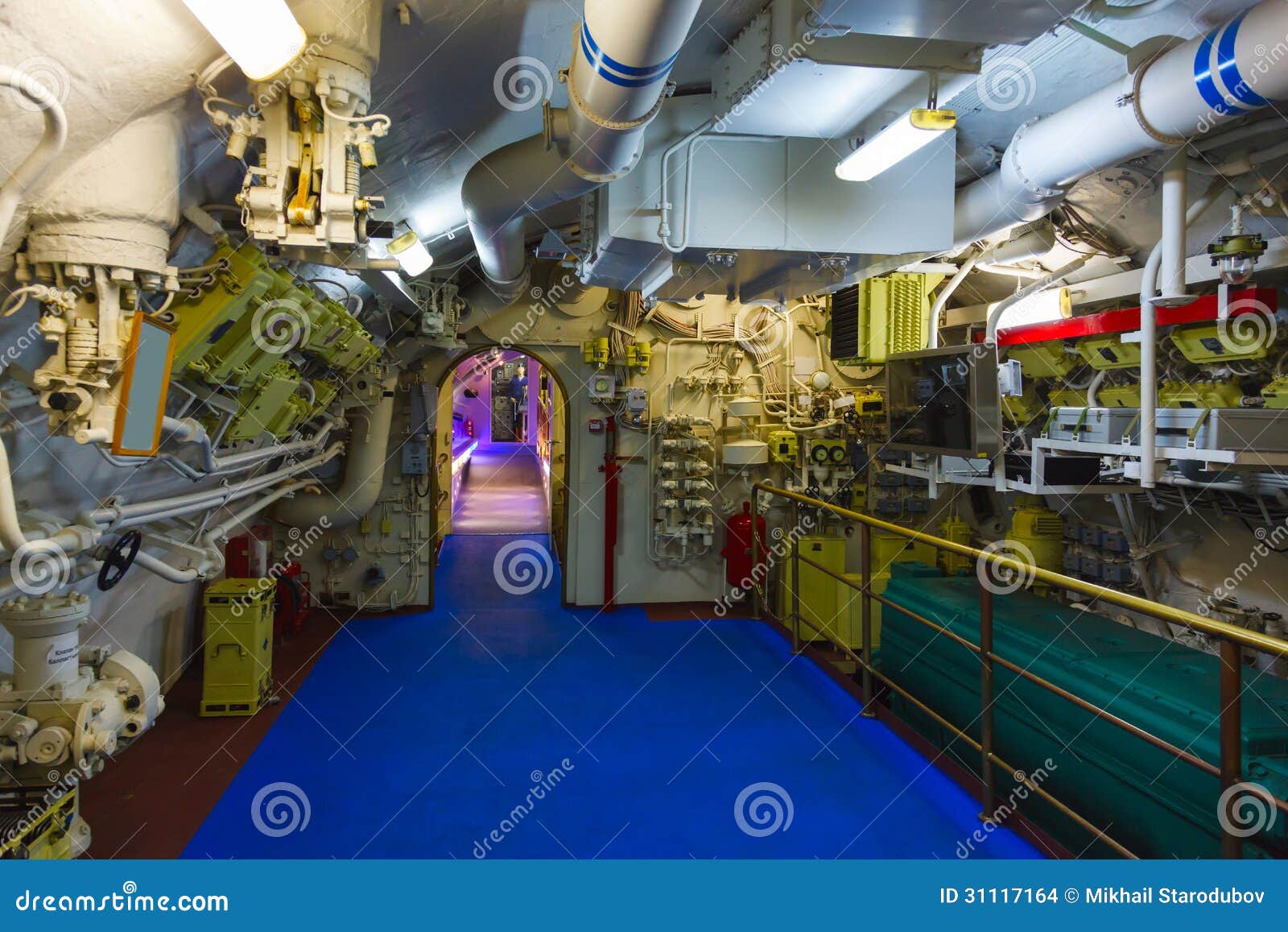Compartment Submarines Photos - Free & Royalty-Free Stock Photos from ...
