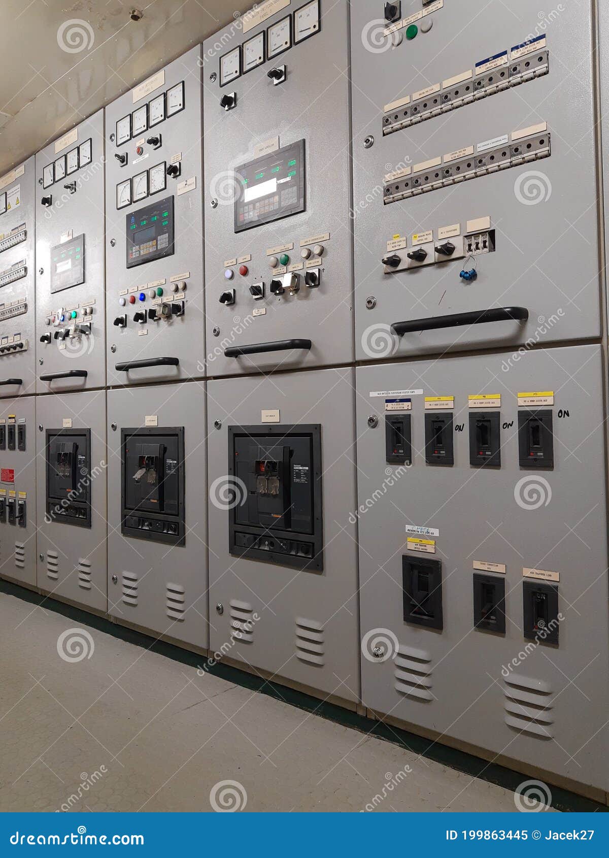 Engine control room editorial image. Image of interior - 199863445