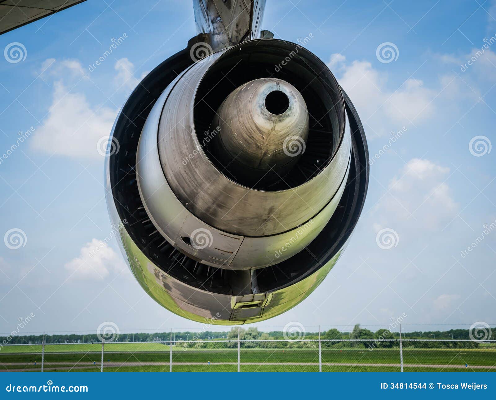 Jumbo Jet Engine & Wing Royalty-Free Stock Image | CartoonDealer.com ...