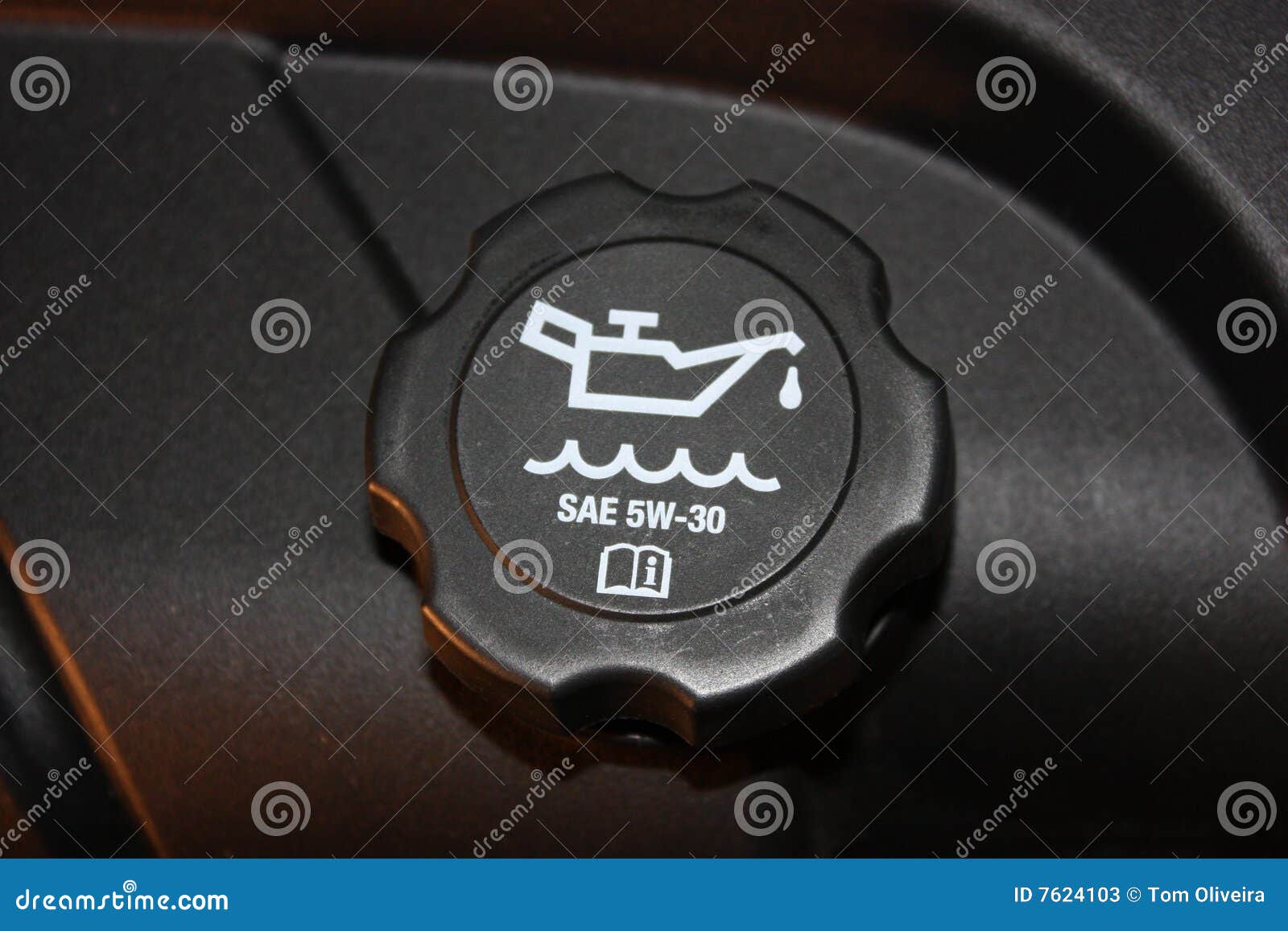 Engine oil cap. stock image. Image of replacement, dipstick - 7624103